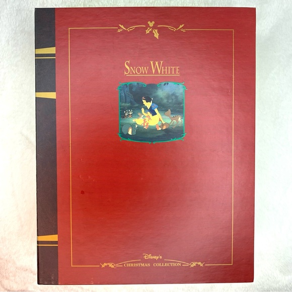 Disney | Holiday | Disney Snow White Storybook Collectible Limited ...